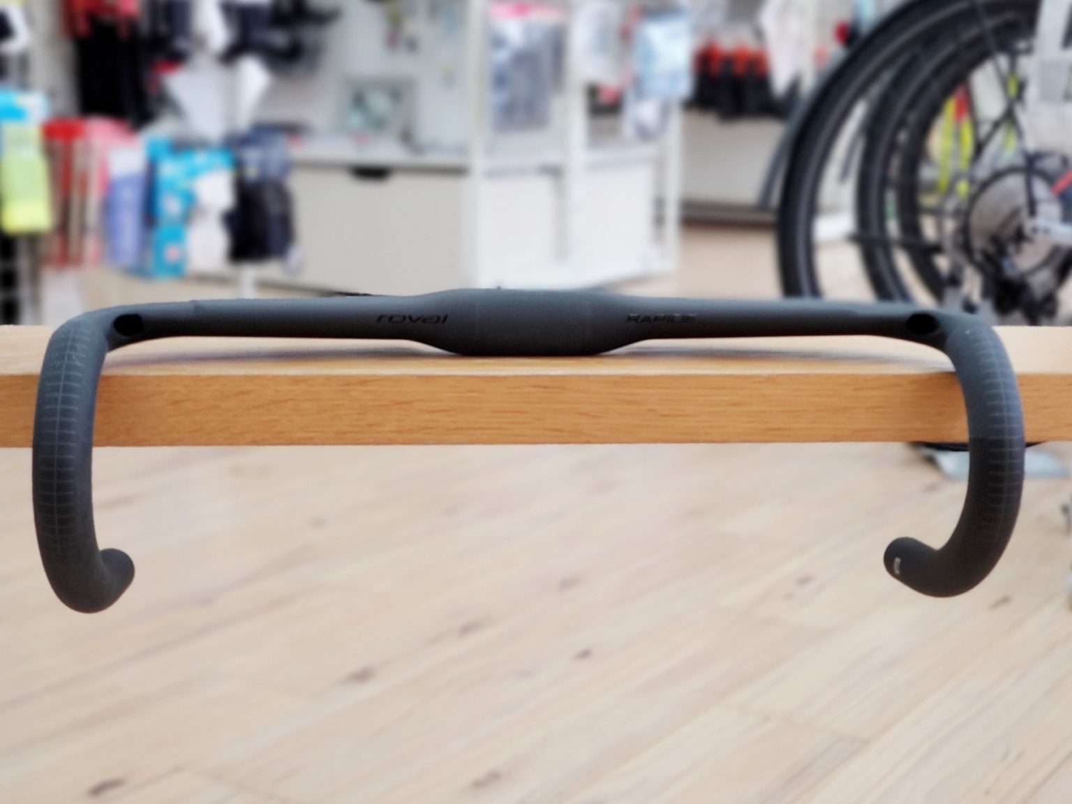 いよいよ入荷!! ROVAL RAPIDE ROAD BAR!! | スポーツバイクファクトリースズキ ふじみ野店