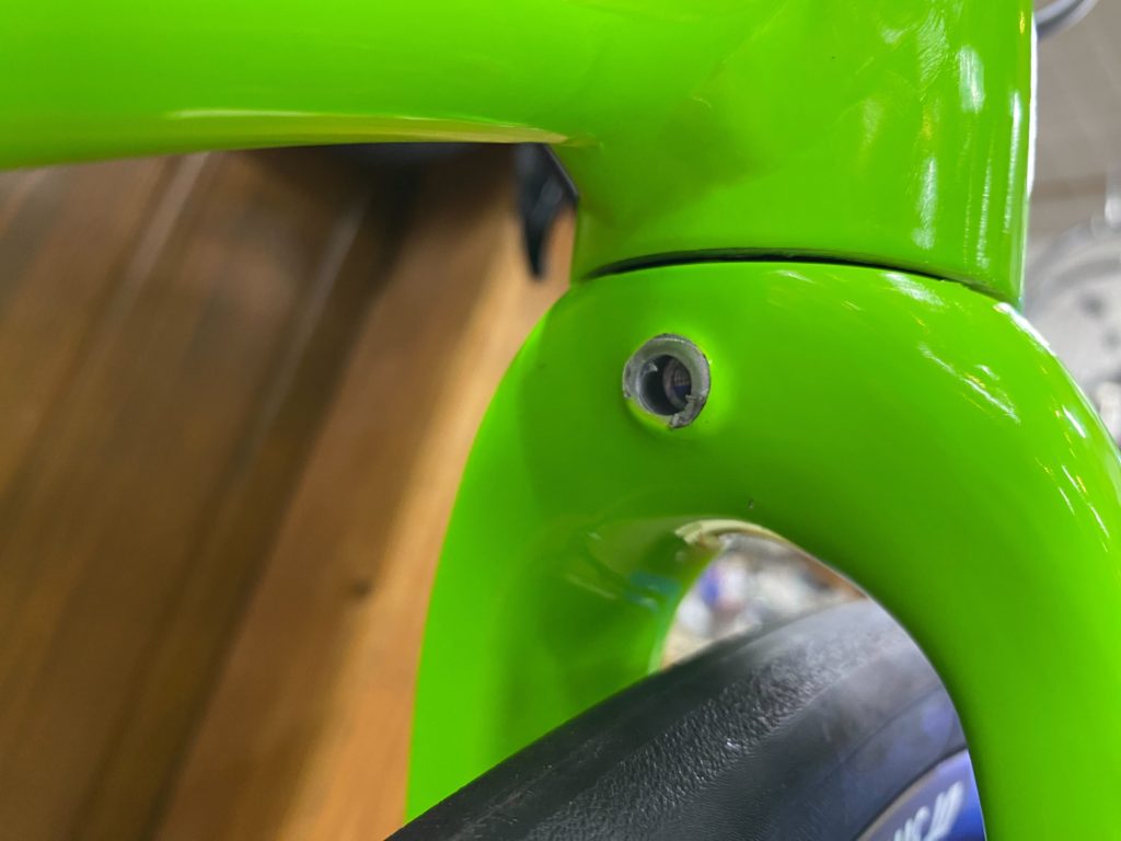 発色がキレイなキャノンデール CAAD13入荷しました！48、54サイズ | スポーツバイクファクトリースズキ 北浦和店