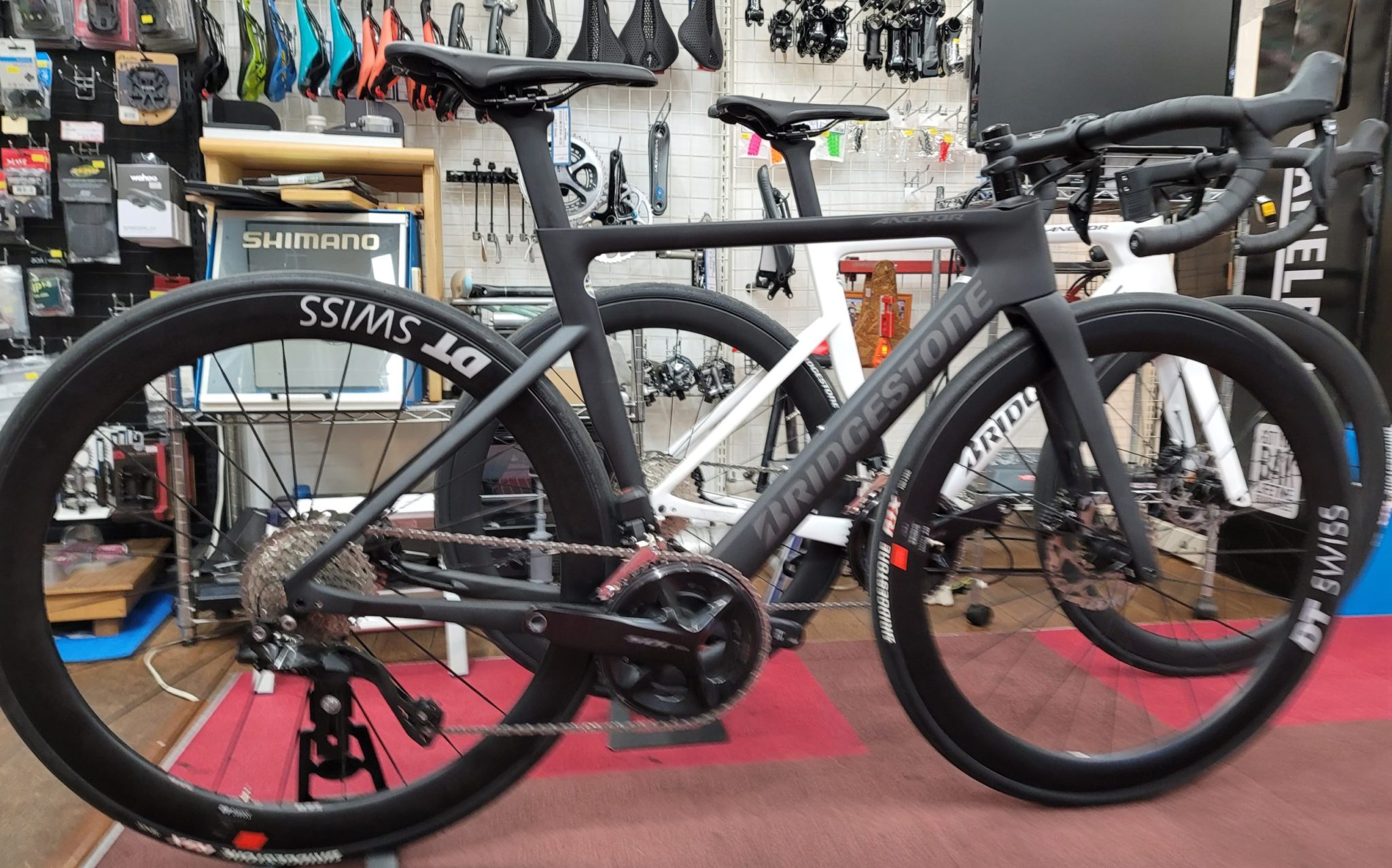 すでに、巷では噂になっているANCHOR（アンカー） RP8情報公開となりました！！！ | スポーツバイクファクトリースズキ 北浦和店