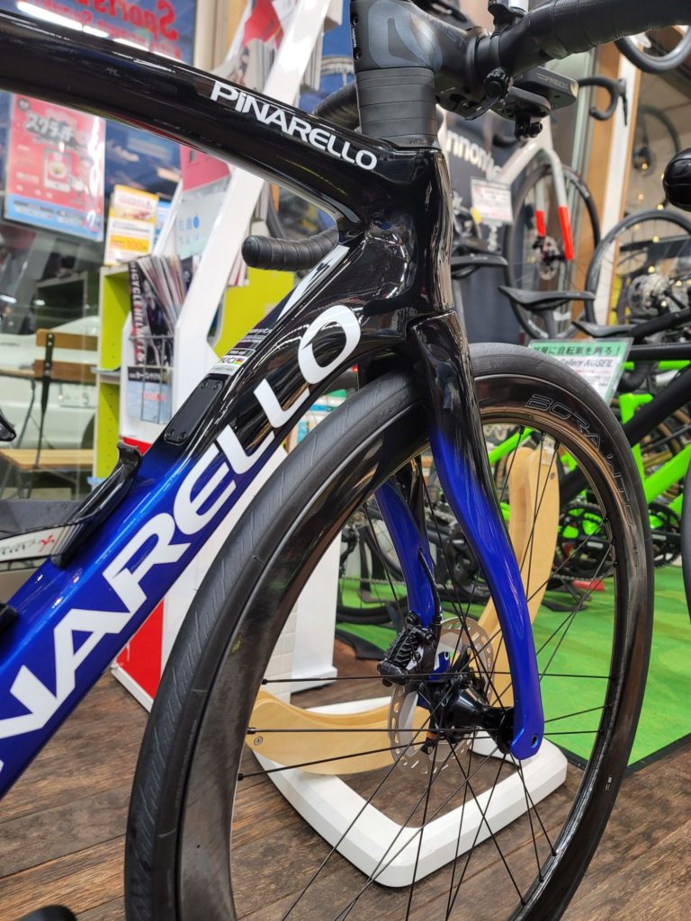 NEWカラー【FASTEST BLUE】 PINARELLO(ピナレロ)F7納車 | スポーツバイクファクトリースズキ 北浦和店