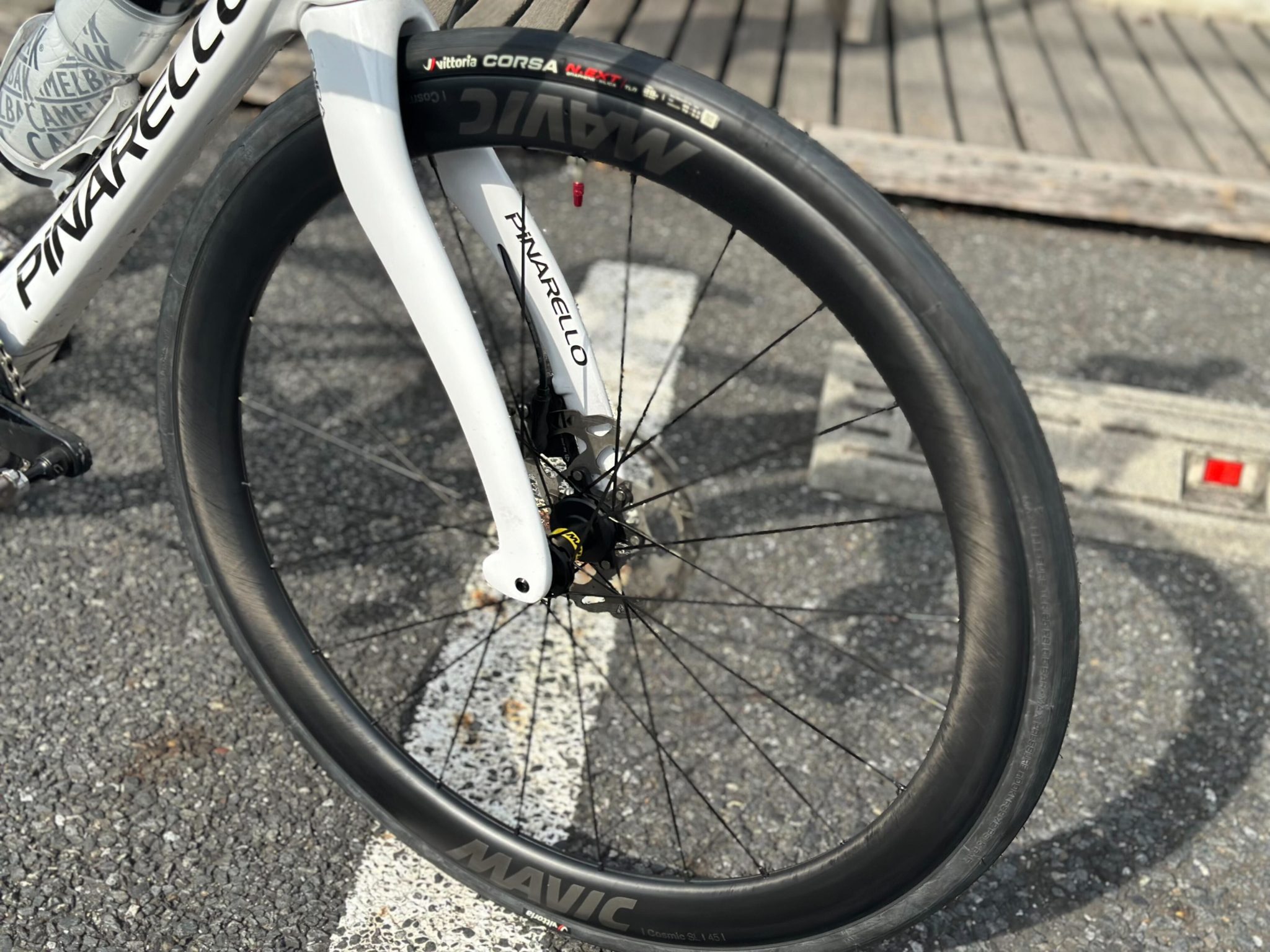 MAVIC COSMIC SL45をお渡しさせていただきました | スポーツバイクファクトリースズキ 北浦和店